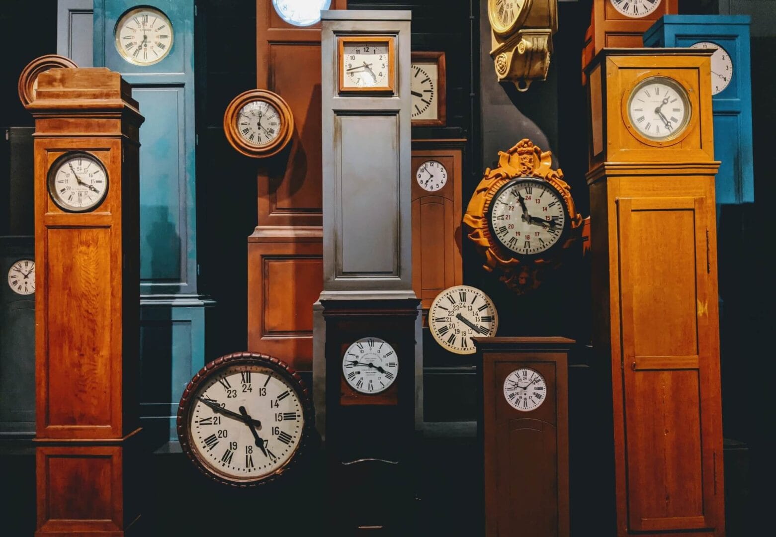 Guide: How To Find More Time And Energy In Your Day | The Envisionary